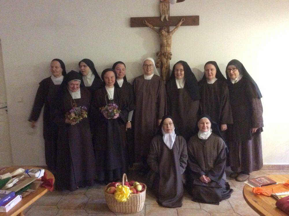 Nuns - Carmelite Friars